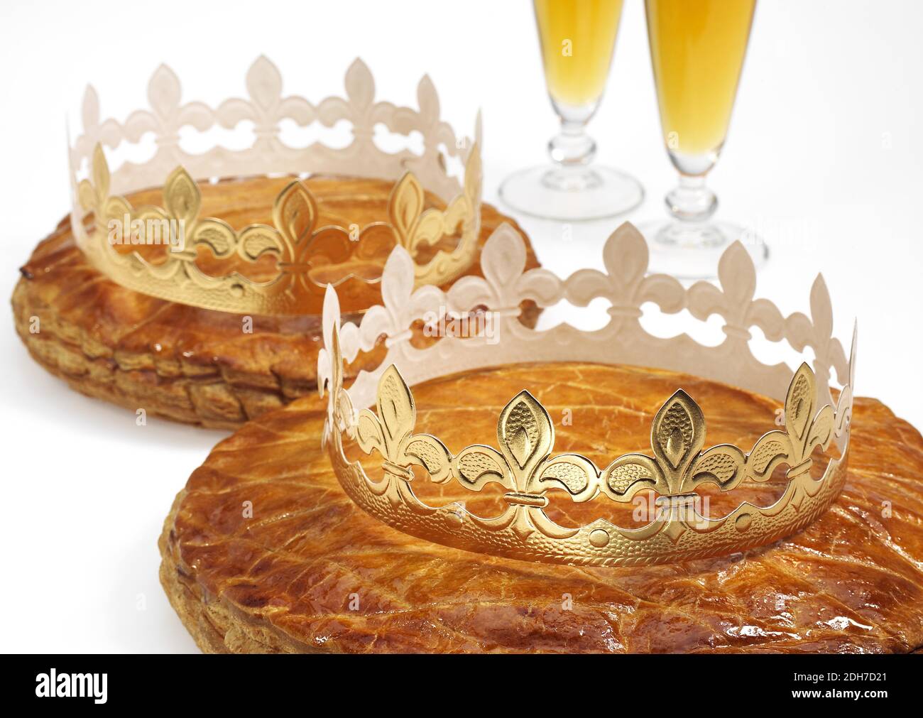Galette des Rois and its Crown, French King Cake celebrating Epiphany ...