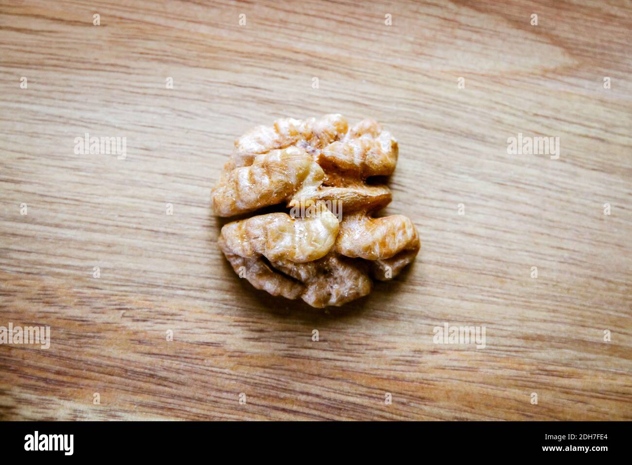 Walnut cutting board hi-res stock photography and images - Alamy
