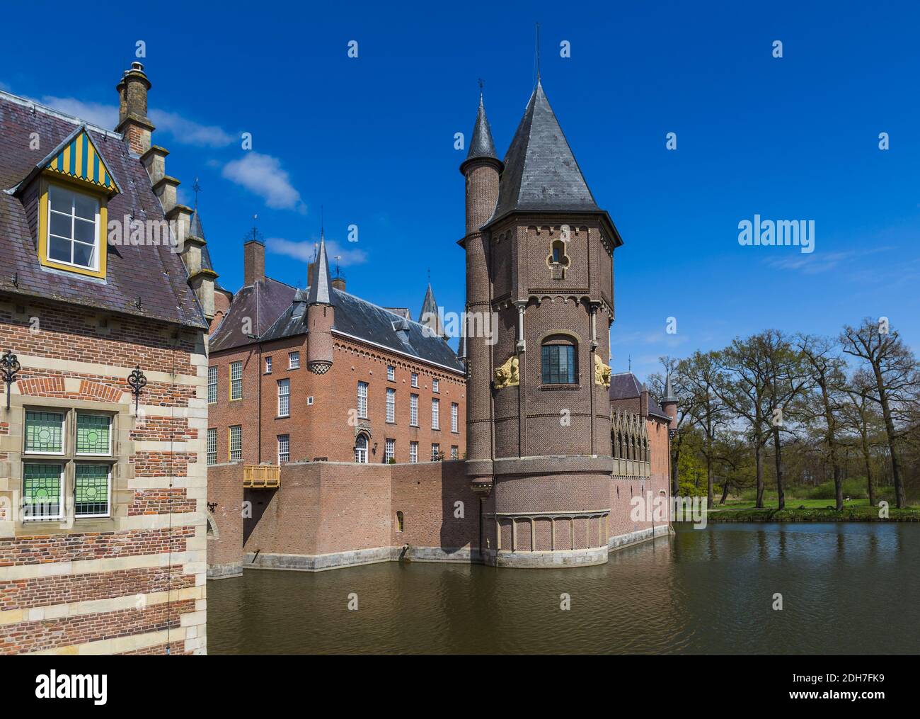 Castle Kasteel Heeswijk in Netherlands Stock Photo - Alamy