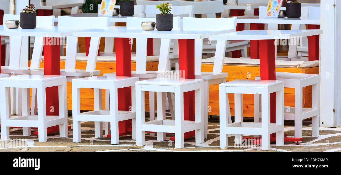 Colorful restaurant tables hi-res stock photography and images - Alamy