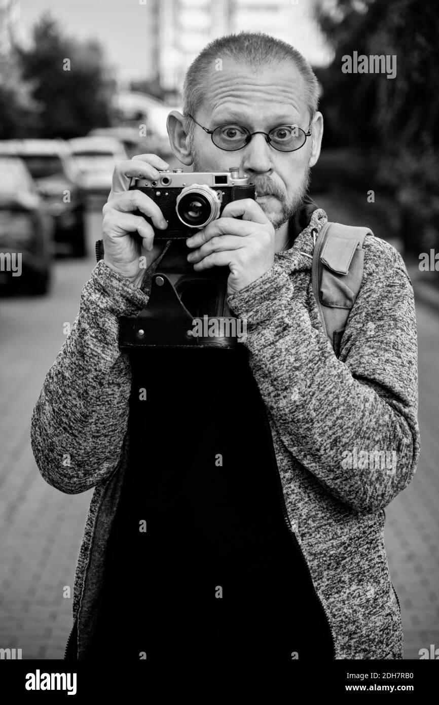 Vintage film photographer Black and White Stock Photos & Images - Alamy