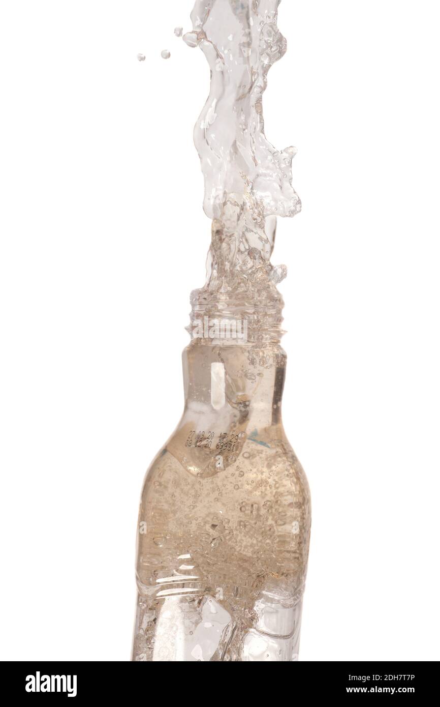 Drinking water splash on bottle Stock Photo - Alamy