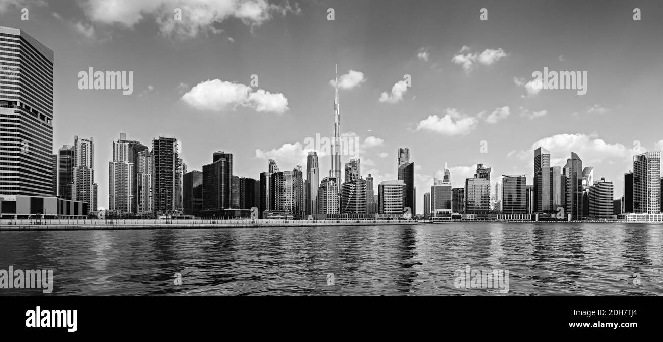 Dubai DUBAI ,UNITED ARAB EMIRATES Beautiful Dubai downtown at the ...