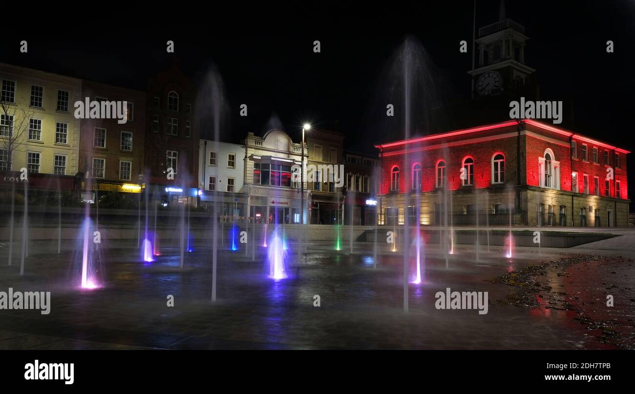 Landmarks across Teesside turned red to mark Remembrance Day.Stockton ...