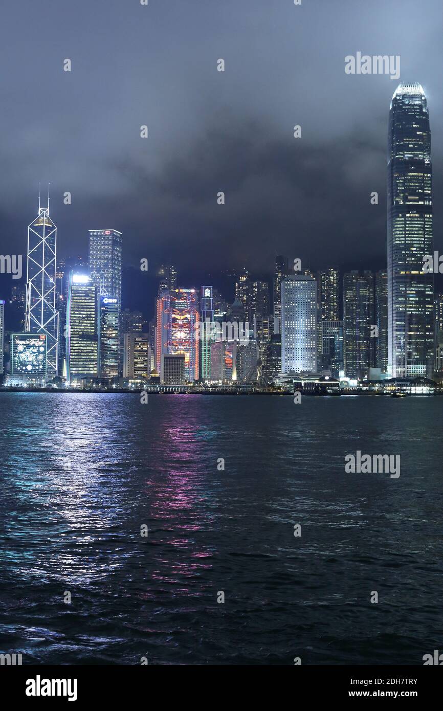 Victoria harbour night skyline hi-res stock photography and images - Alamy