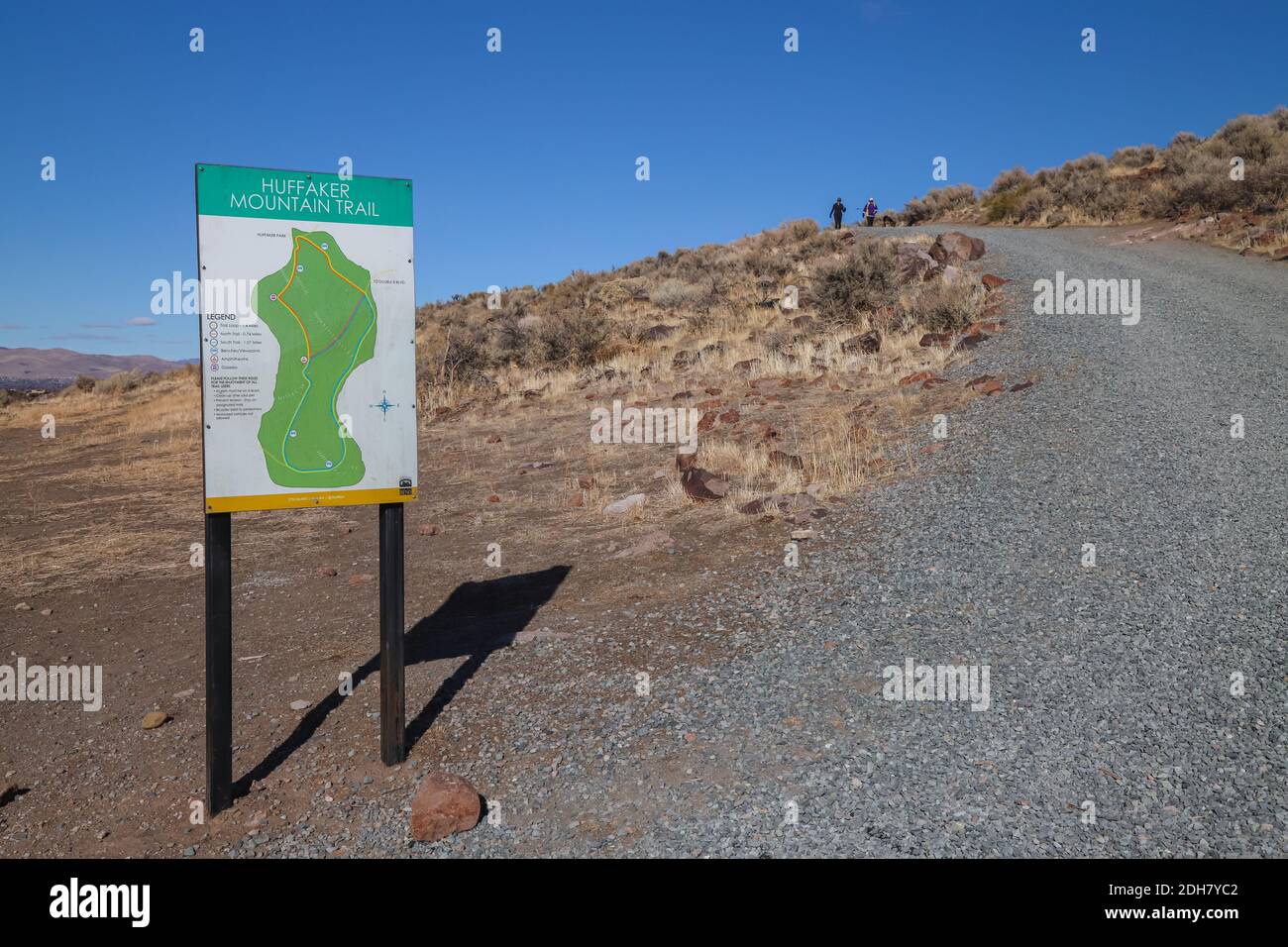 Map stands hi-res stock photography and images - Alamy