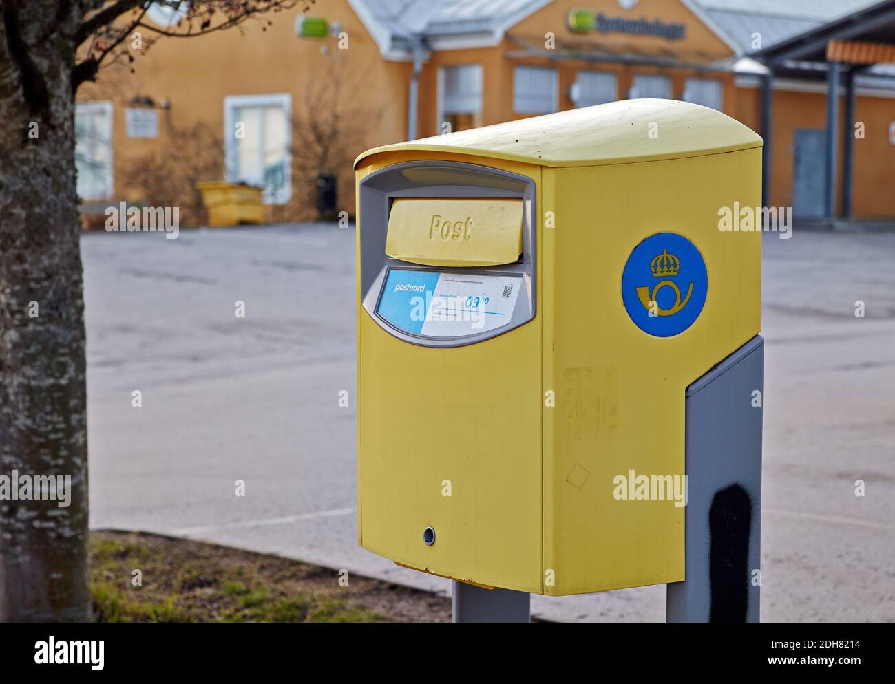 Mail box sweden hi-res stock photography and images - Alamy