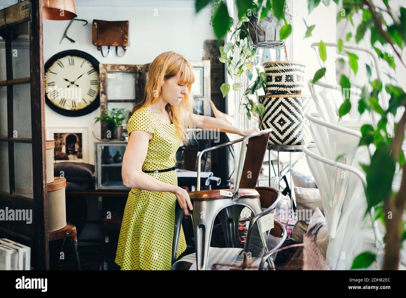 Stacking chairs hi-res stock photography and images - Alamy