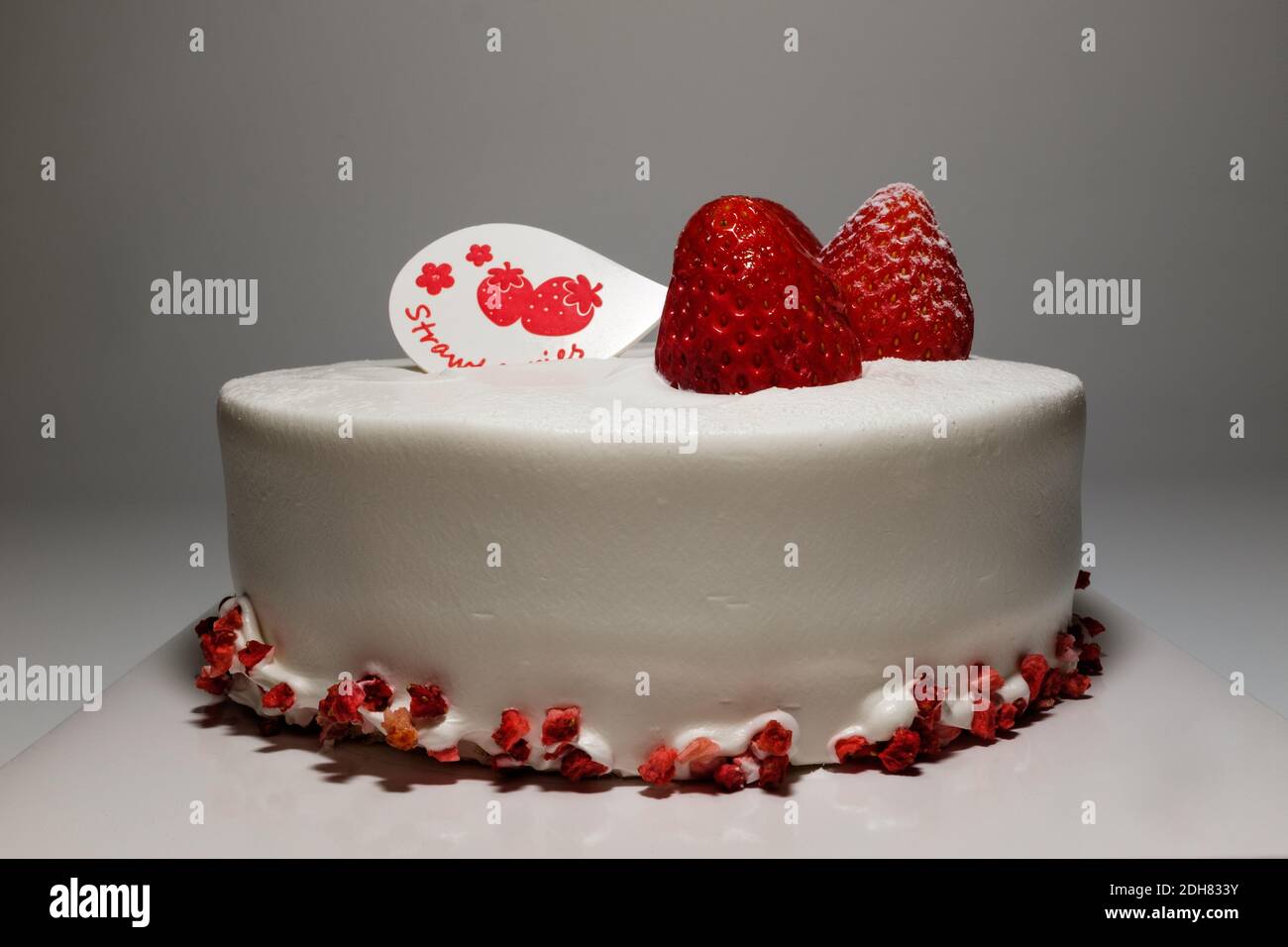 Delicious and sweet whipped cream cake Stock Photo - Alamy
