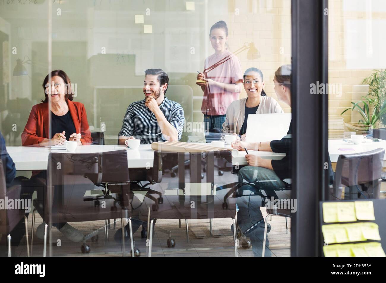 Planning business project smiling hi-res stock photography and images ...