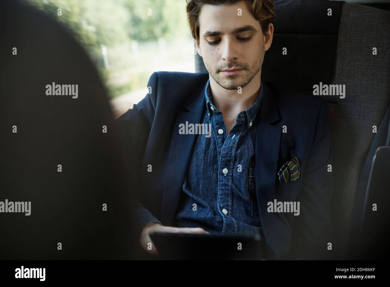 Tablet computer train hi-res stock photography and images - Alamy