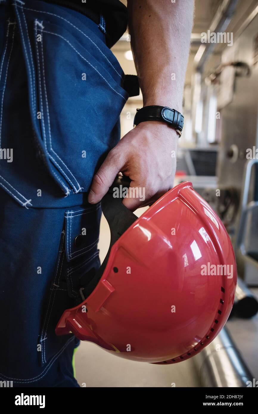 Auto mechanic hi-res stock photography and images - Alamy