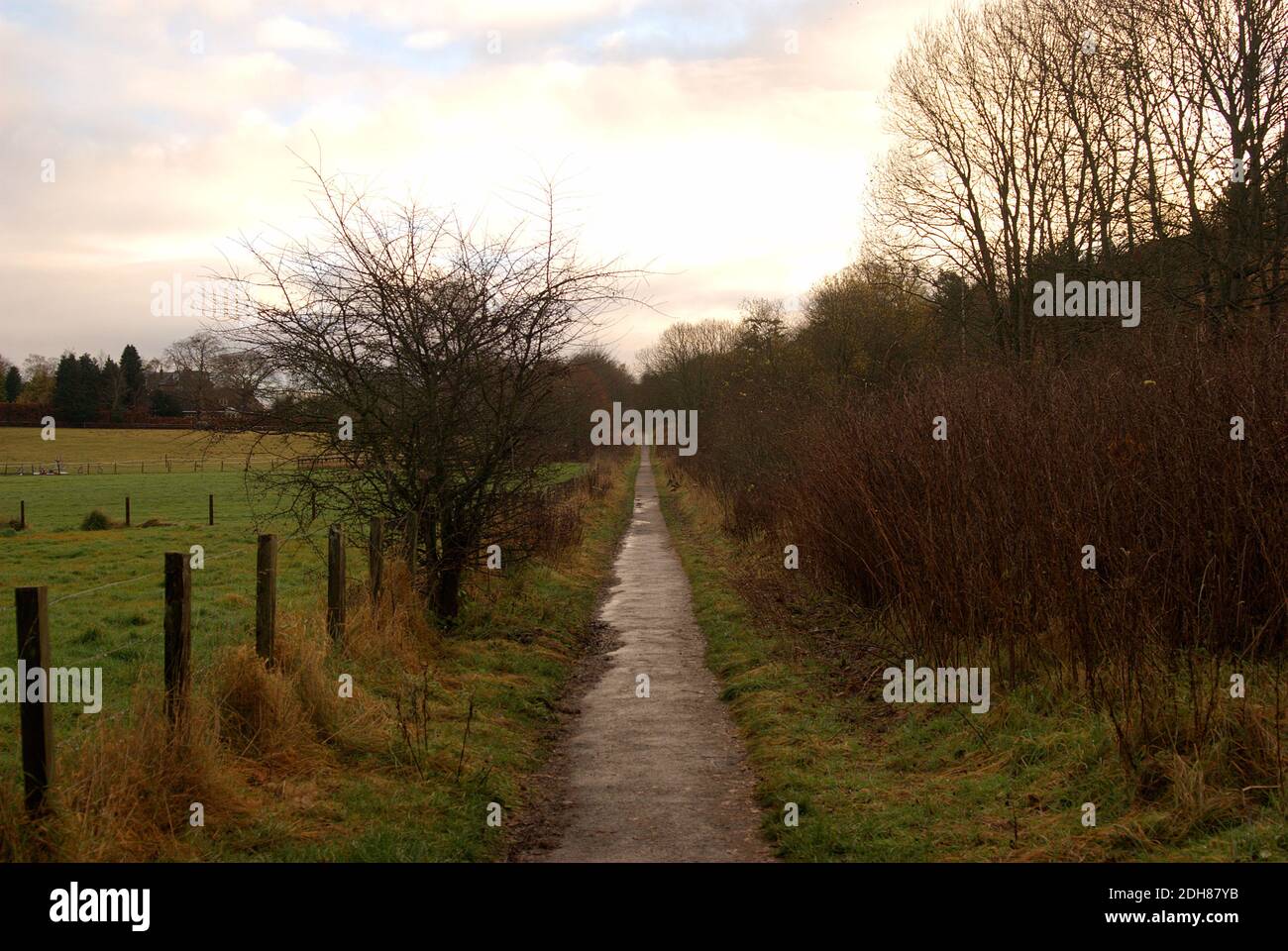 footpath from Darnick to Melrose in early winters morning Stock Photo ...