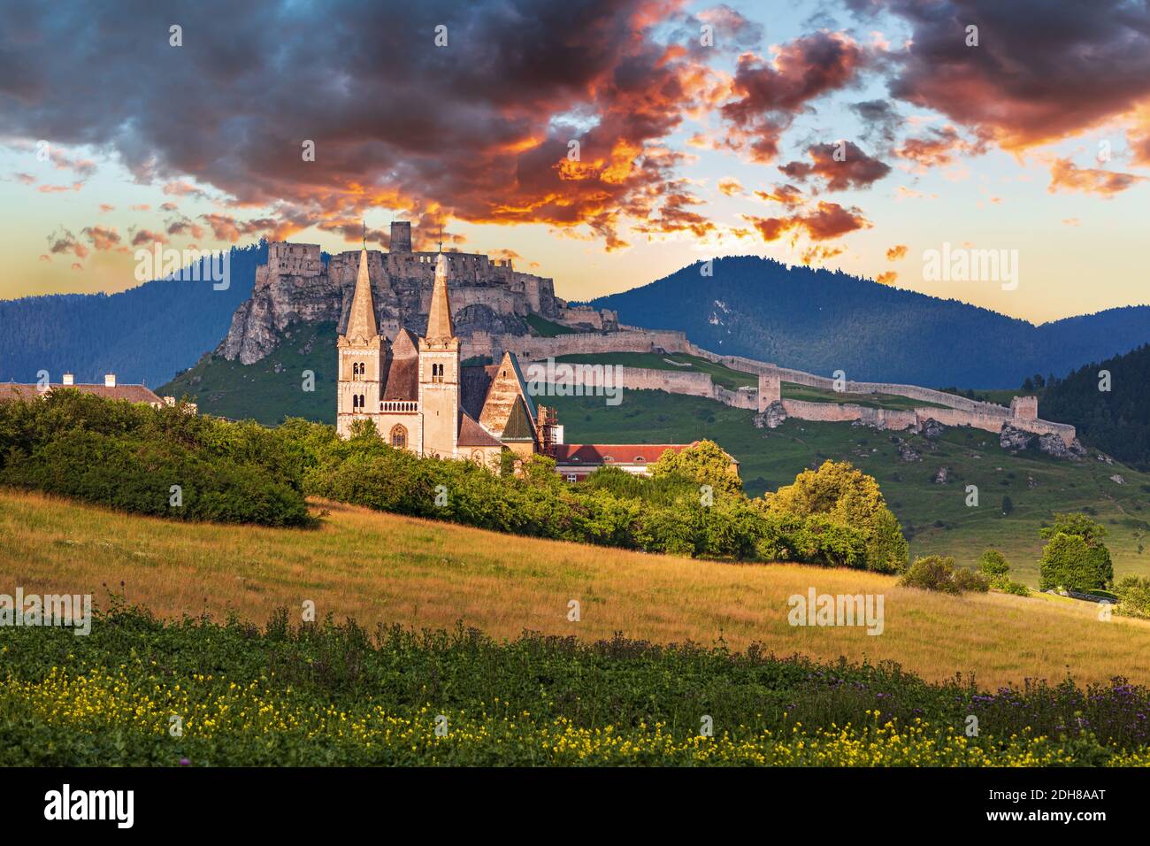 Scenic view on Spis Castle, UNESCO heritage in Slovakia ,old Europe ...