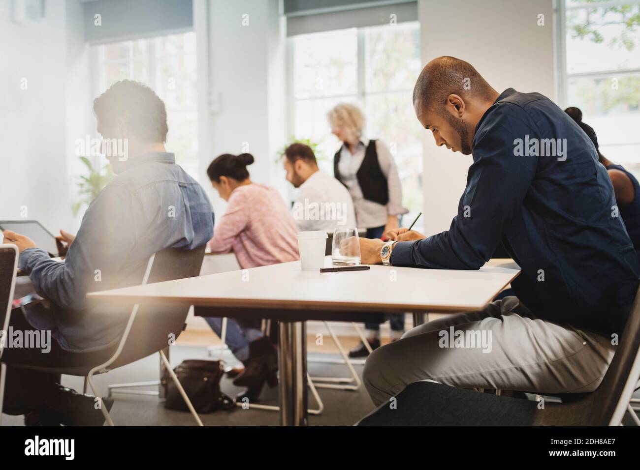 Active learning class hi-res stock photography and images - Alamy