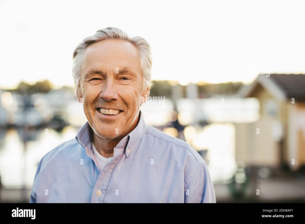 Portrait smiling confident man hi-res stock photography and images - Alamy