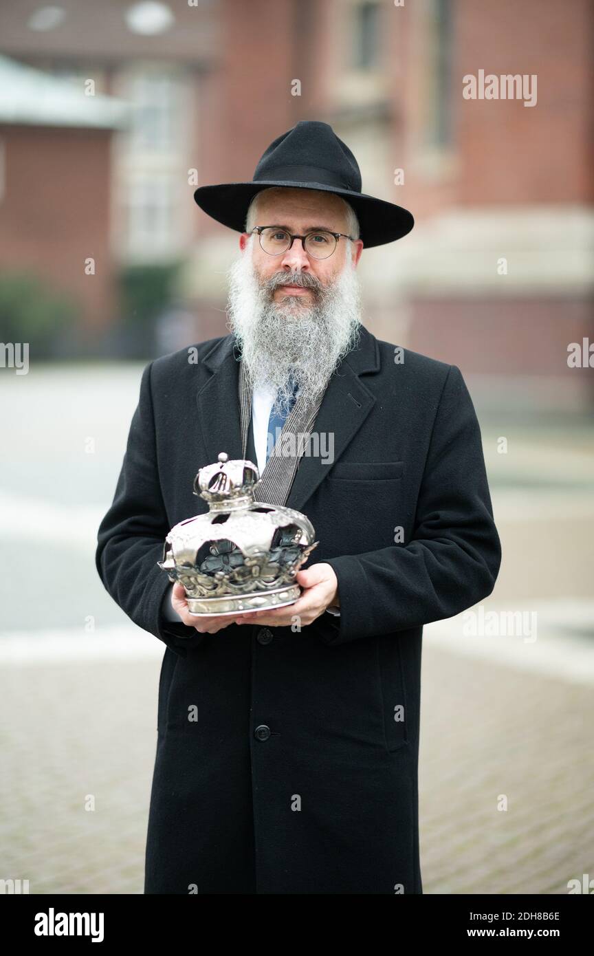 10 December 2020, Hamburg: Shlomo Bistritzky, State Rabbi of the Free ...