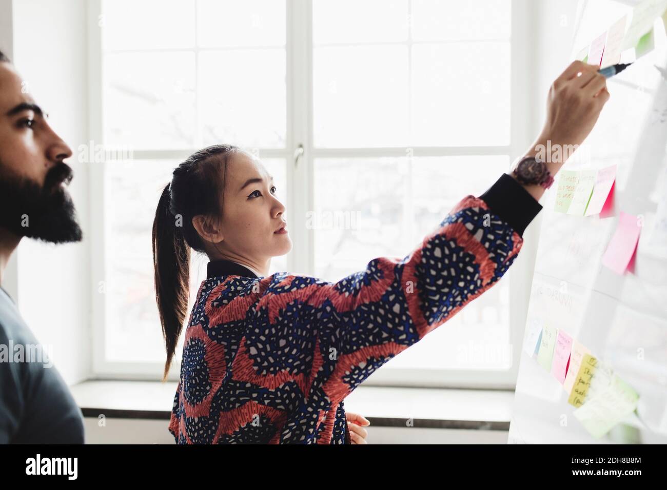 Engineer whiteboard hi-res stock photography and images - Alamy