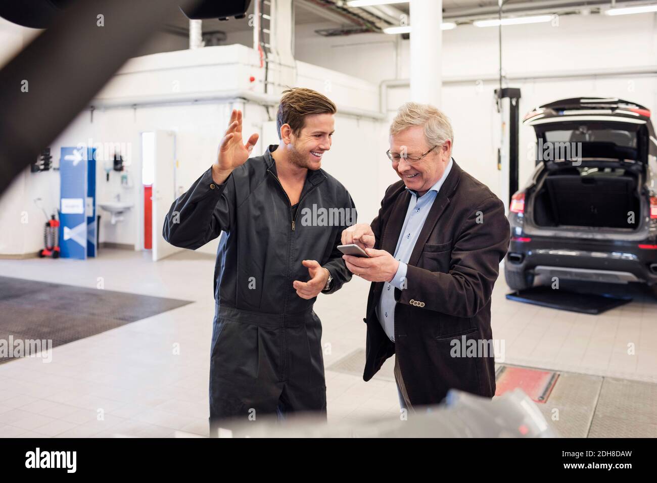 Happy customer car repair hi-res stock photography and images - Alamy