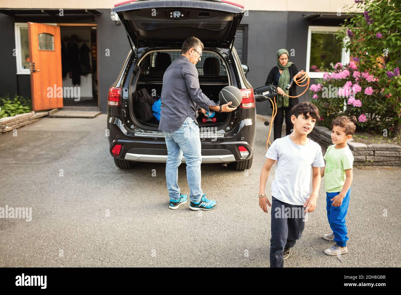 30 4 8 hi-res stock photography and images - Alamy