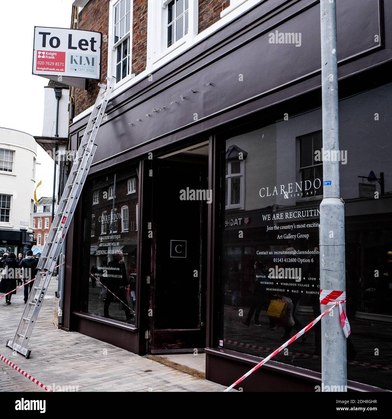 Retail store refit hi-res stock photography and images - Alamy