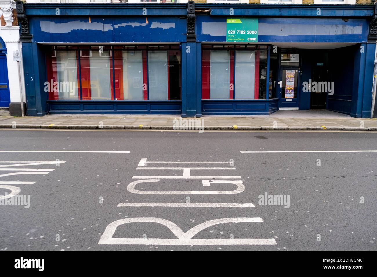 Kingston London, December 09 2020, Empty Shop To Let Highlighting The ...