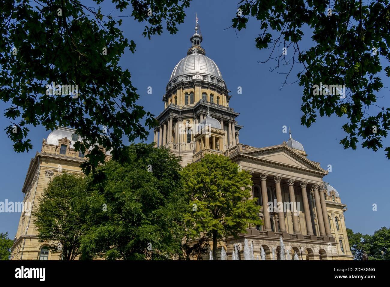 Illinois State Capitol Building Stock Photo - Alamy