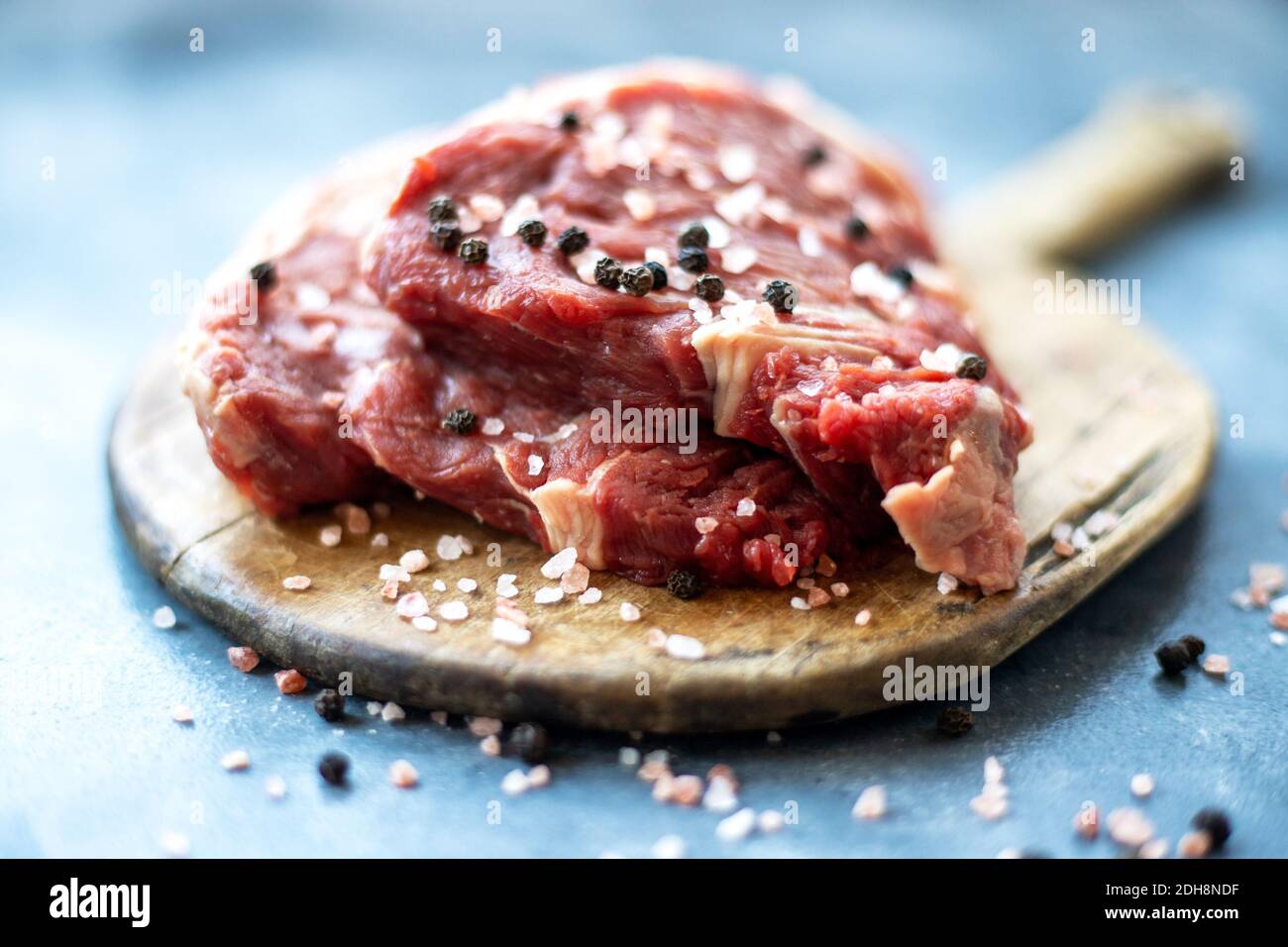 Beef entrecote coarse salt cooking hi-res stock photography and images ...