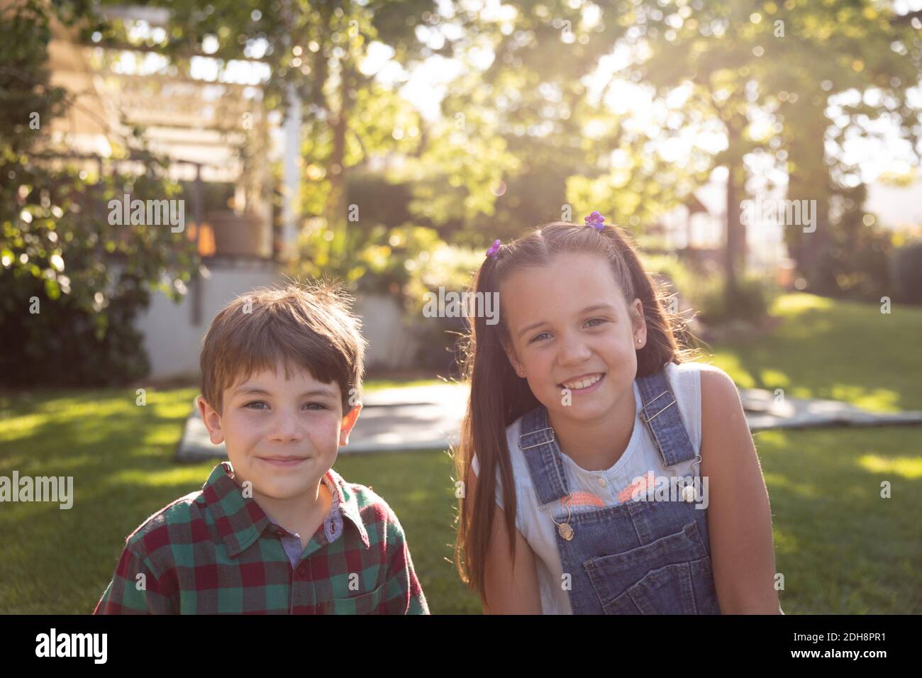 Close up siblings relaxing hi-res stock photography and images - Alamy