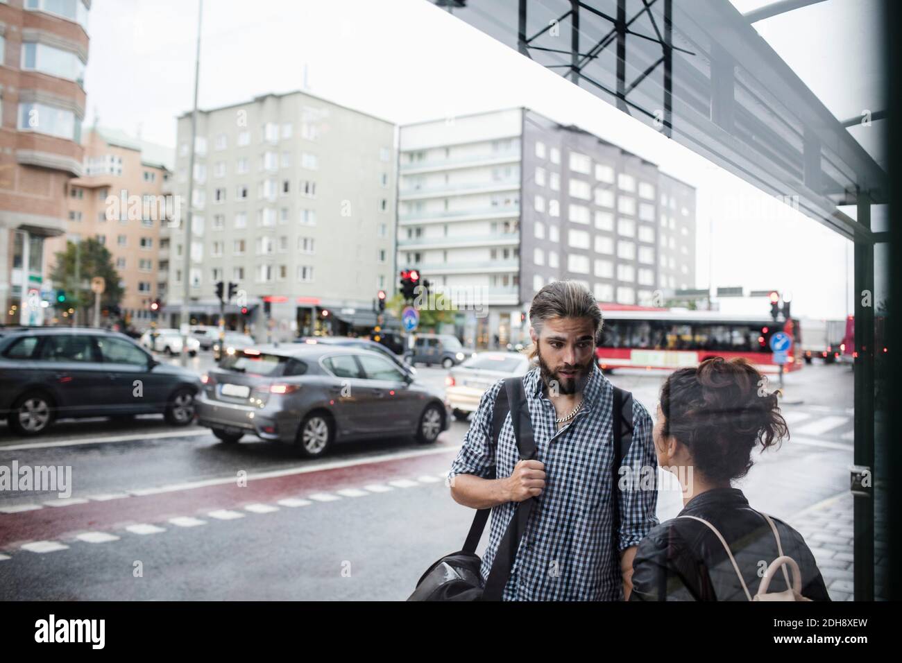 Talking through car window hi-res stock photography and images - Alamy
