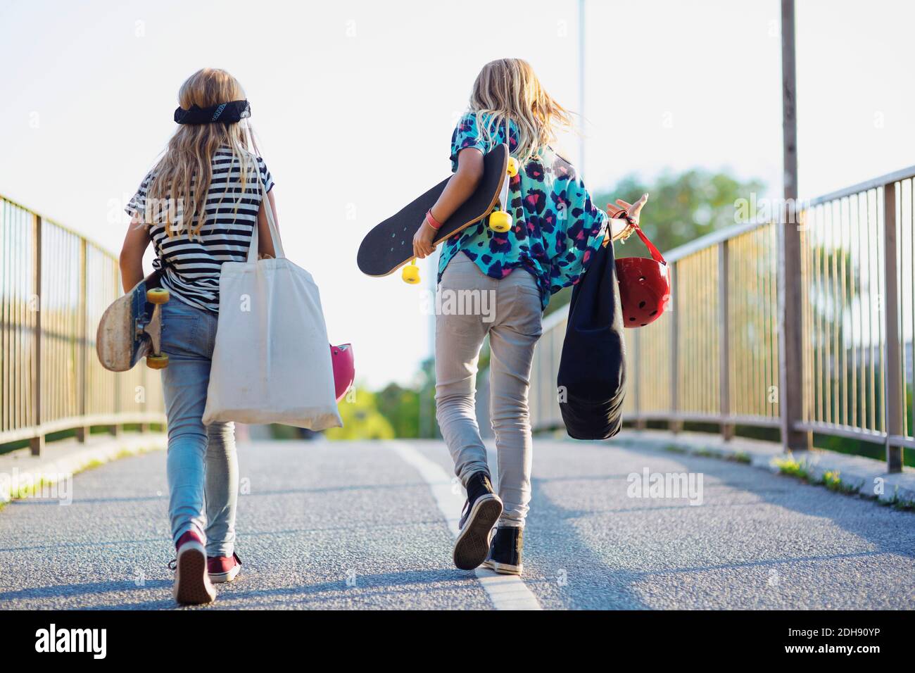 Cool bridge hi-res stock photography and images - Alamy