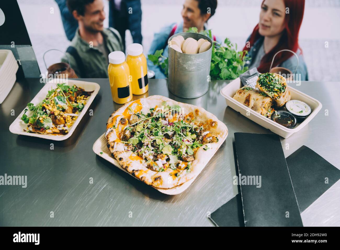 Eat 40 years hi-res stock photography and images - Alamy