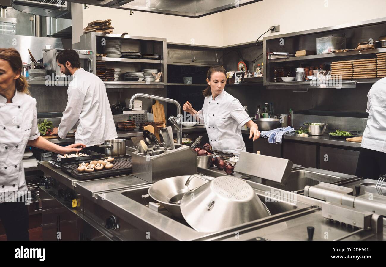 Stressed chefs in kitchen hi-res stock photography and images - Alamy