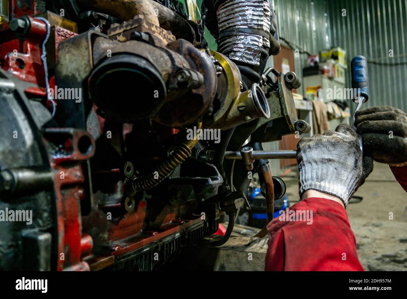 Car master hi-res stock photography and images - Alamy