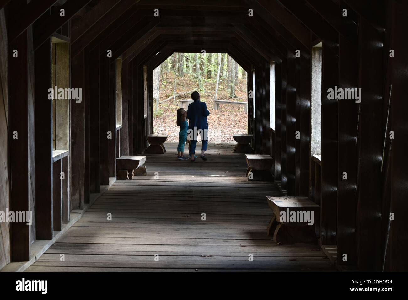 Covered wooden bridge hi-res stock photography and images - Alamy