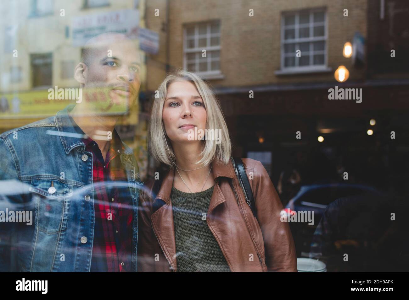 View through shop window hi-res stock photography and images - Alamy