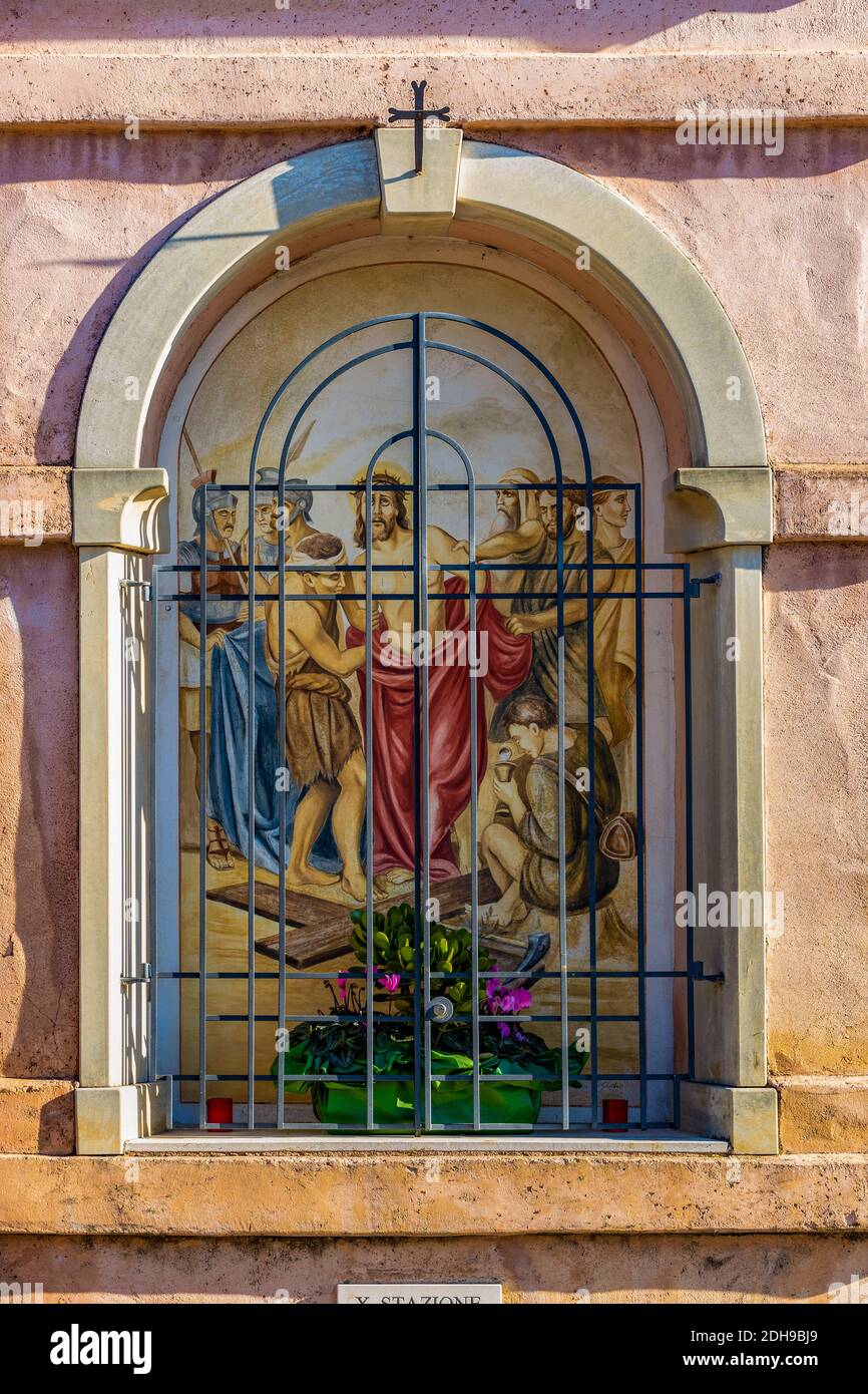 Pieve di Soligo / Cal Santa / Via Crucis / X station Stock Photo - Alamy