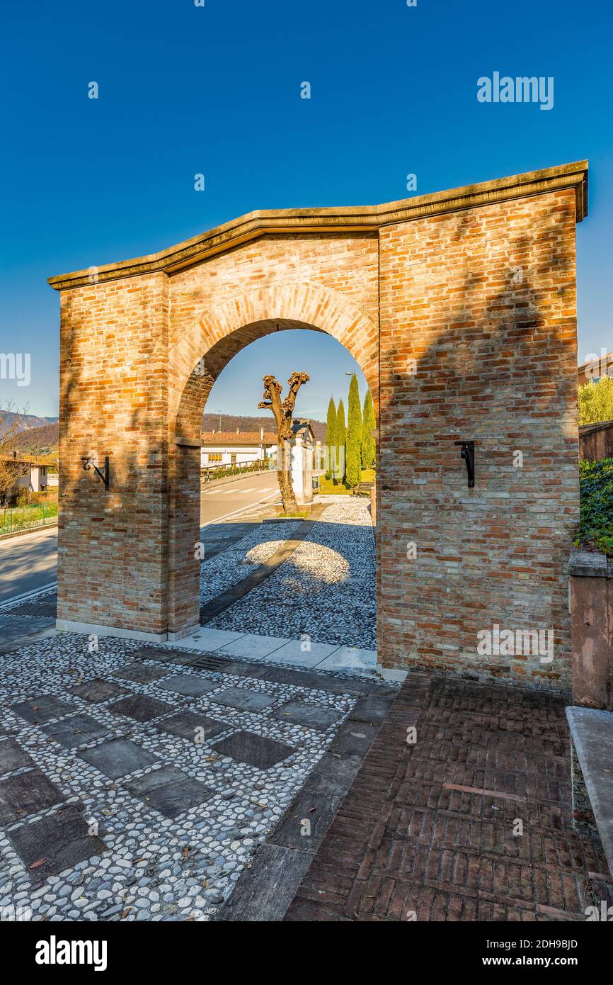 Piazzetta delle pieta hi-res stock photography and images - Alamy