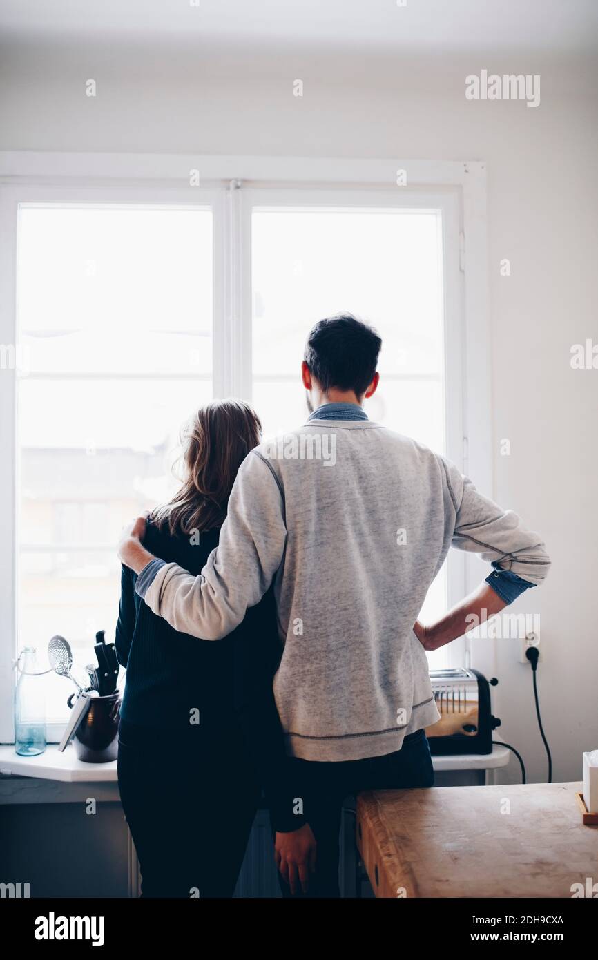 Stood around table hi-res stock photography and images - Alamy