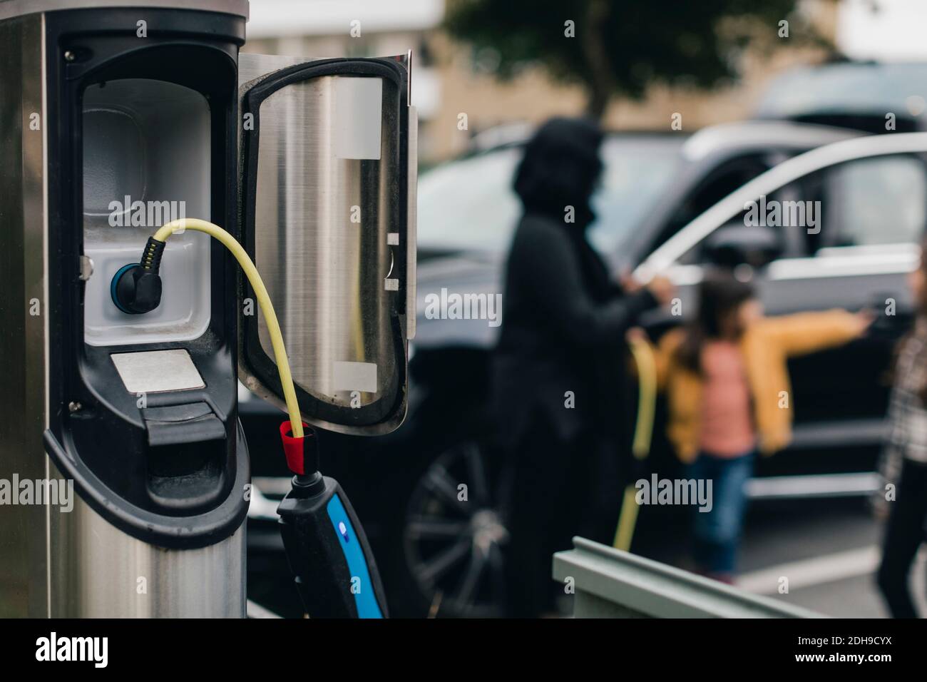 Cable car sustainability hi-res stock photography and images - Alamy