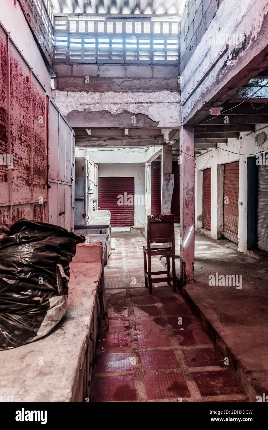 War time structure hi-res stock photography and images - Alamy