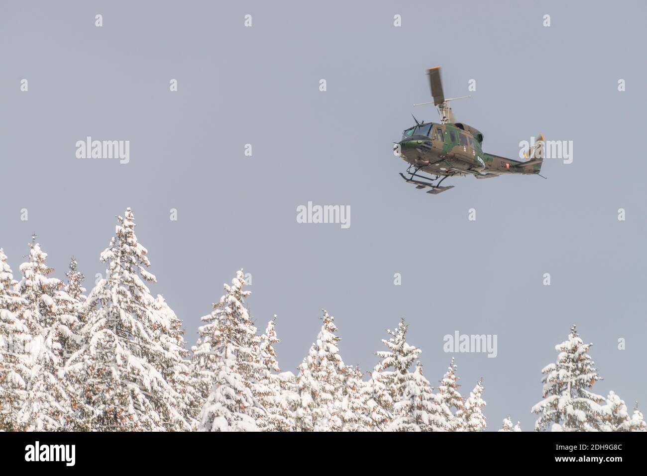 Beautiful shot helicopter austrian hi-res stock photography and images ...