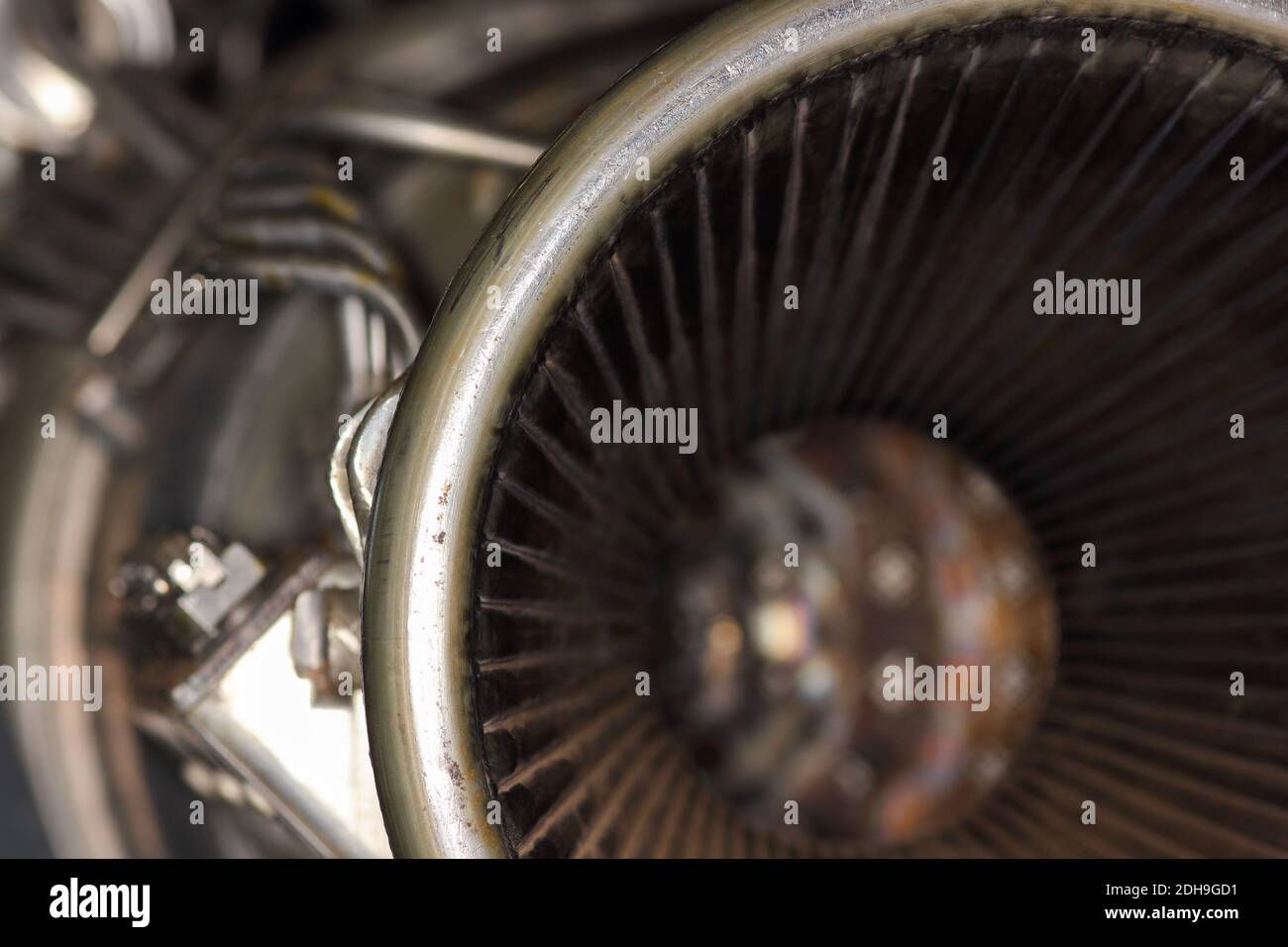 Engine exhaust nozzle hi-res stock photography and images - Alamy