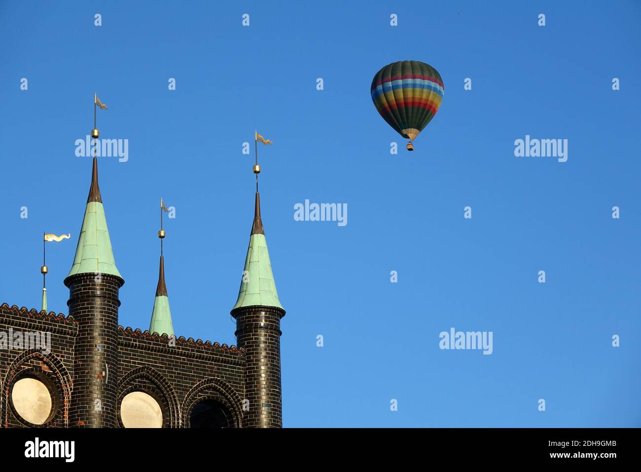 Hot air balloon at the town hall in Luebeck Stock Photo - Alamy