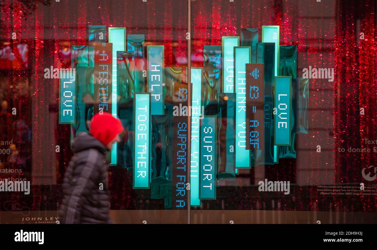 John lewis window display hi-res stock photography and images - Alamy