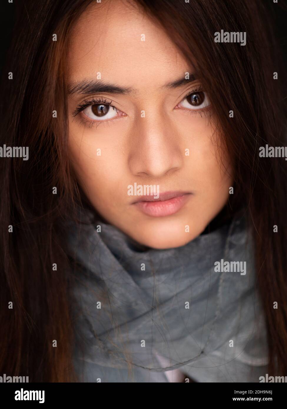 beautiful young nepalese woman with scar around her neck Stock Photo ...