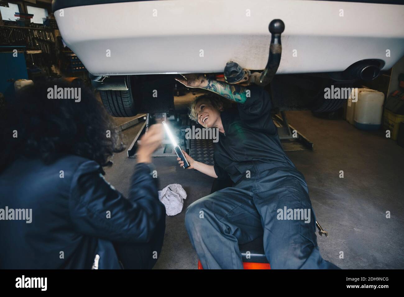 Happy customer car repair hi-res stock photography and images - Alamy