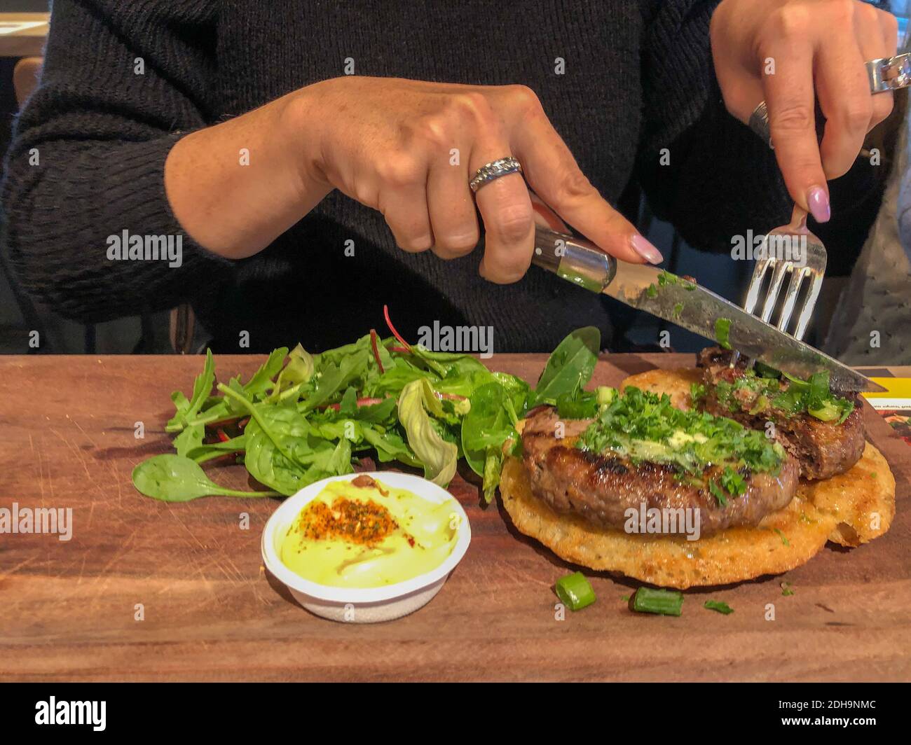 Female eating salad hi-res stock photography and images - Alamy