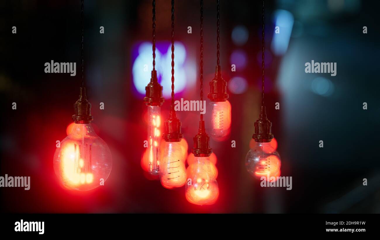 Old retro vintage incandescent light bulb Stock Photo - Alamy