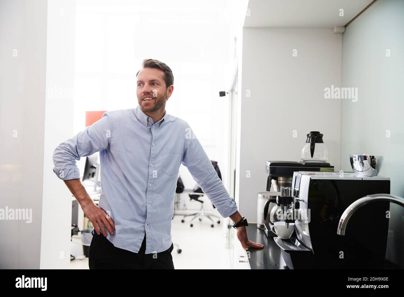 Coffee machine on counter hi-res stock photography and images - Alamy